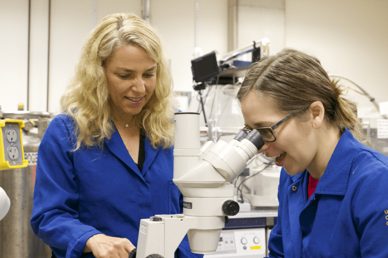 Graduates - UC Irvine Department of Molecular Biology and Biochemistry